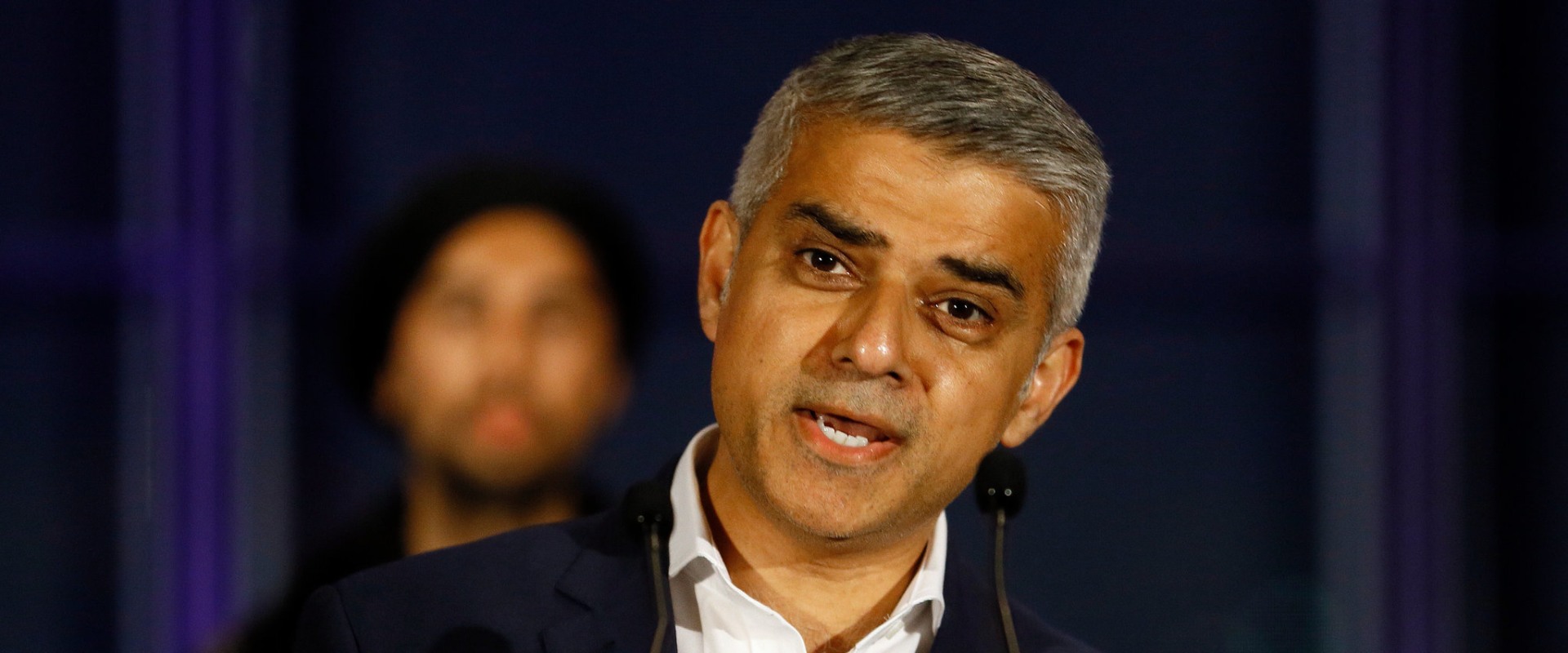 How Does the Mayor of London Interact with Other Mayors in England and ...